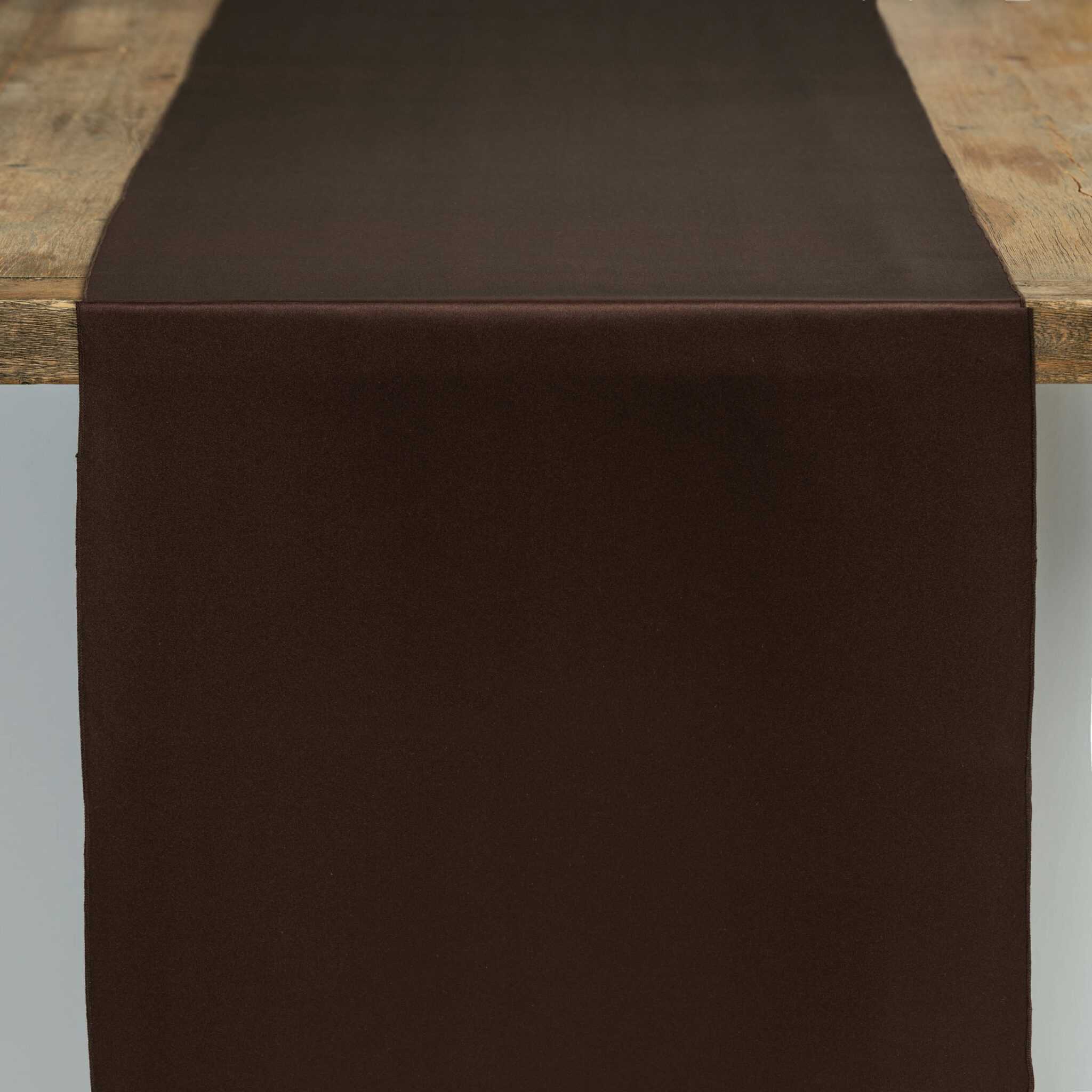 Chocolate Lamour Runner - Over The Top